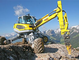 Hamre Equipment: Menzi Muck
